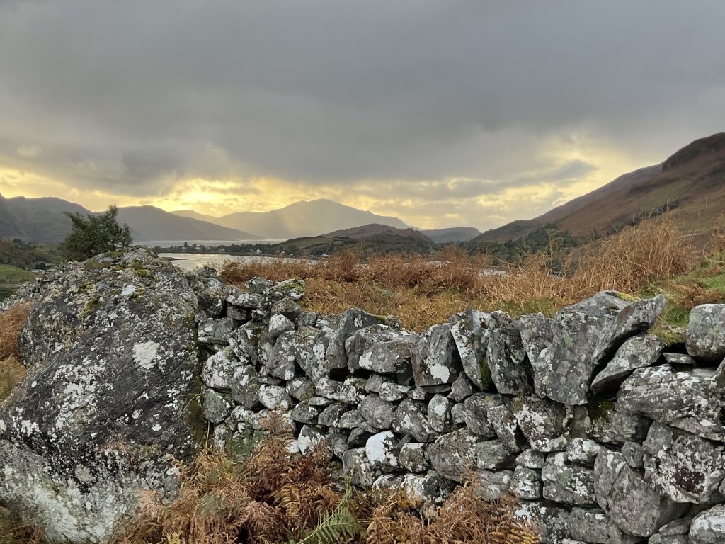 Learn 8 ways to have an authentic Scottish holiday experience - Dornie ...